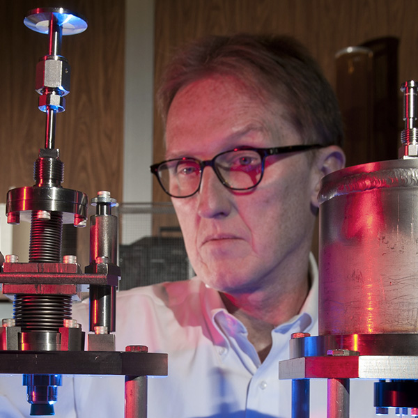 Michael Crisler | Kavli Institute for Cosmological Physics | The ...